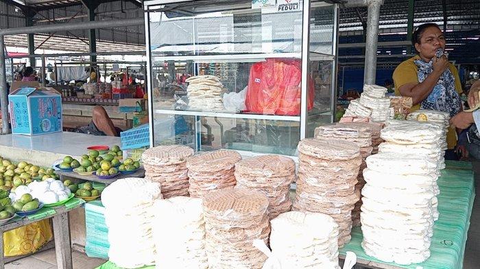 Update Harga Enbal Mentah dan Olahannya di Pasar Langgur Maluku ...