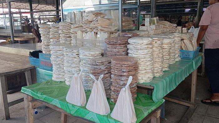 Update! Harga Terkini Enbal dan Olahannya di Pasar Langgur Maluku ...