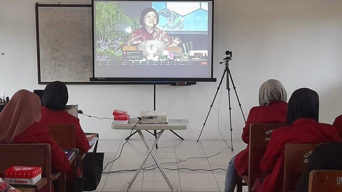 Mahasiswa Universitas Darussalam Ambon Ikuti Kuliah Umum yang Membahas Soal Kehutanan Terkini ...