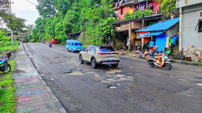 Kerusakan Jalan Sultan Hassanudin Makin Parah: Ada 47 Lubang Jalan ...