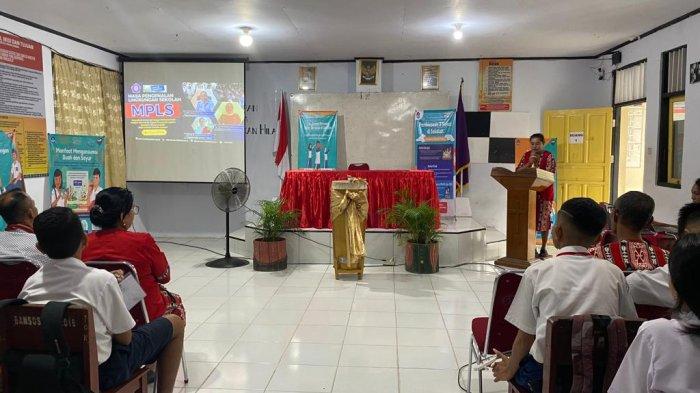 192 Siswa SMA Kristen YPKPM Ambon Ikuti Masa Pengenalan Lingkungan ...