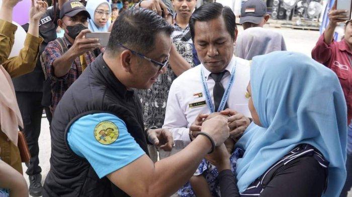 Kick Off! Tual Maluku Gelar PIN Polio, Sasaran 12.869 Orang, Target ...