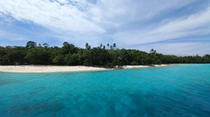 5 Wisata Populer dan Wajib Dikunjungi di Pulau Saparua - Tribunambon.com