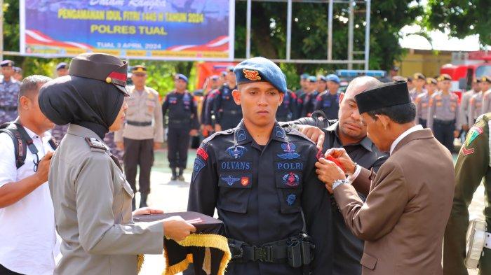 Polres Tual Gelar Pasukan Operasi Ketupat Salawaku 2024 - Tribunambon.com