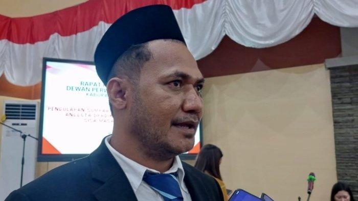 Resmi Dilantik, M Qudus Tehuayo Pastikan Beri Kontribusi tuk Keluarga Mendiang Andan Nurbaty ...