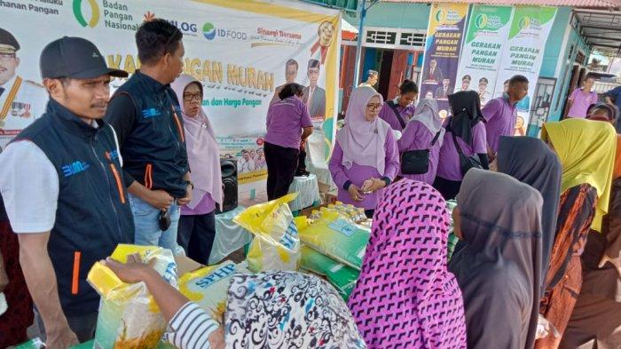 Ada Pasar Murah di Negeri Hitu Bertepatan Moment Pengibaran Bendera ...