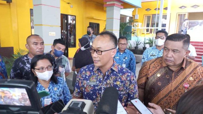 Datang ke Ambon, Dirjen Dukcapil Pastikan Tak Ada Masalah Blangko E-KTP ...