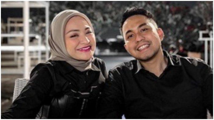 Nathalie Holscher Pamer Makan Malam Bareng Faris, Kompak Pakai Baju ...