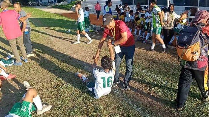 Pemain SSB Alba Hatukau Menangis Usai Gagal Raih Juara di Soeratin Cup ...