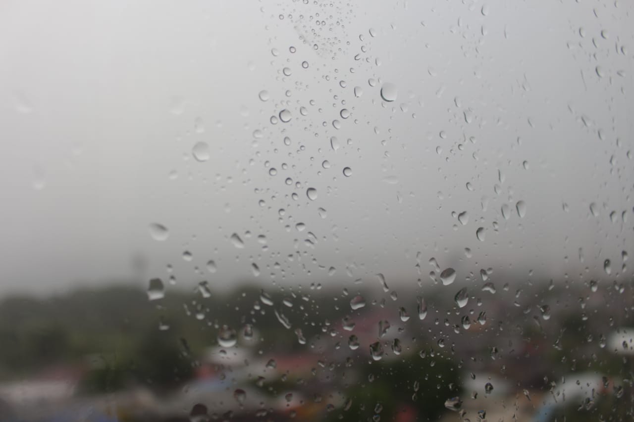 Prakiraan Cuaca Maluku Sabtu, 15 April 2023: Waspada Hujan lebat di Ambon dan Maluku Tengah ...