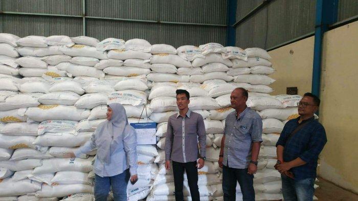 Bulog Pastikan Stok Kebutuhan Pokok Aman Hingga Awal Tahun - BaBelnews.id