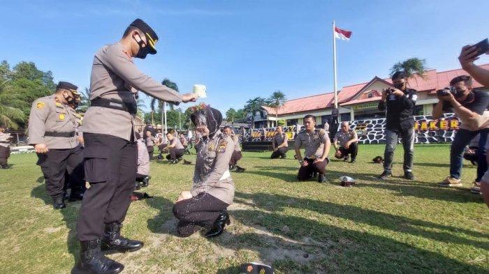 20 Anggota Polres Bangka Naik Pangkat - BaBelnews.id