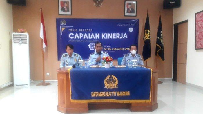 Imigrasi Kelas II TPI Tanjungpandan Jemput Bola Layani Paspor - BaBelnews.id