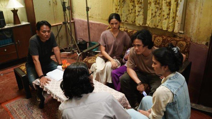 Sutradara Jay Sukmo Terkesan Deretan Warung Kopi - BaBelnews.id