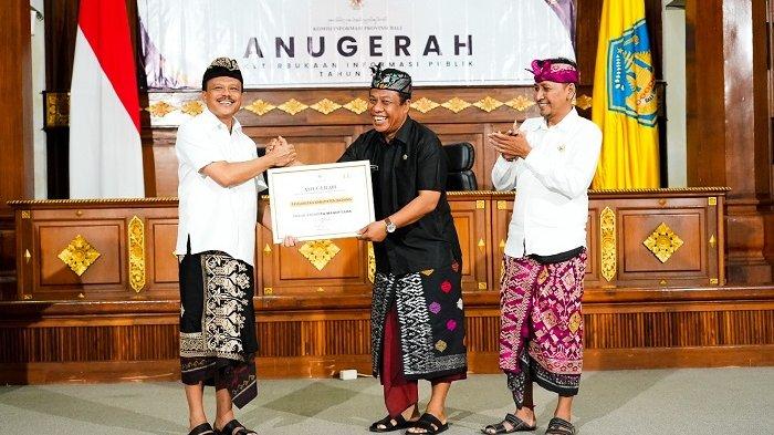 Diskominfo Badung Raih Katagori Badan Publik Informatif Terbaik pada Anugerah Keterbukaan ...