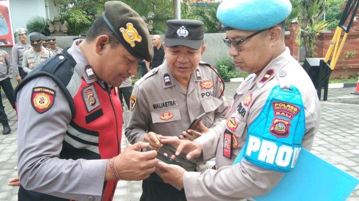 Cegah Personel Bermain Judi Online, HP Anggota Polres Bandara Ngurah Rai Bali Diperiksa Propam ...