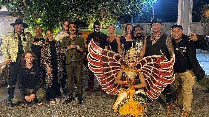 Rumah Tanjung Bungkak Perkenalkan Teater Besar Mumuland Bali dan Band ...