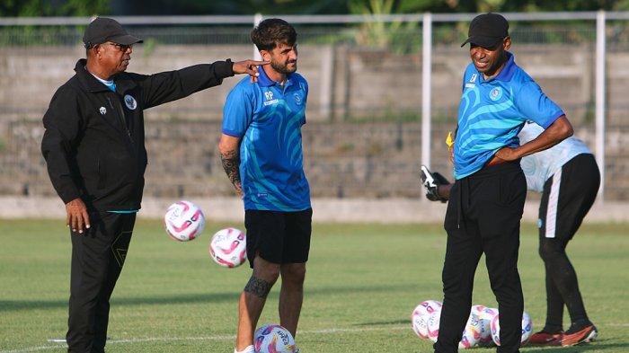 Bursa Transfer Liga 1: PSBS Biak Kini Punya Pelatih Baru, Emral Abus ...