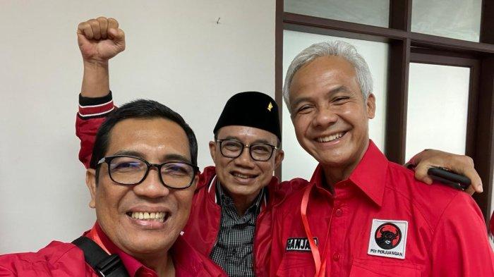 Ganjar Capres, Ini Kata Sanjaya Dan Pamer Foto Dengan Ganjar - Tribun ...
