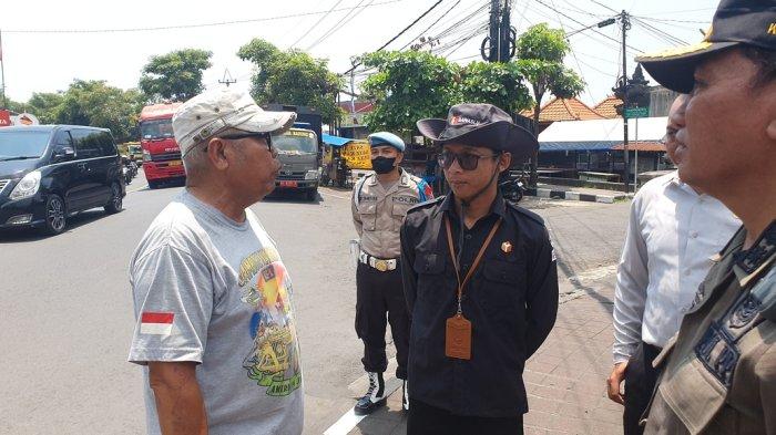 Suparta Protes Saat Bendera Partai di Buka Satpol PP Badung - Tribun ...