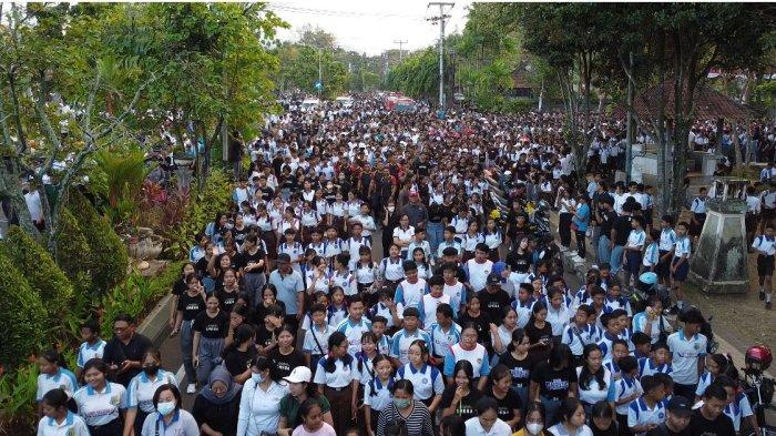 HUT Kota Negara ke-129, Ribuan Warga Jembrana Ikuti Jalan Sehat, Pawai Budaya Berlangsung ...