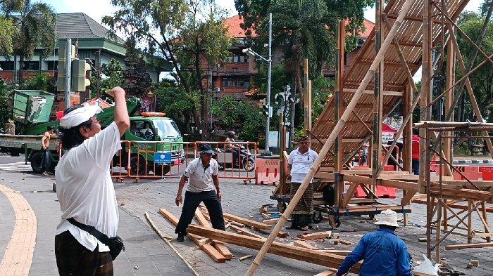 Suka Duka Ida Bagus Gede Pidada Menjadi Undagi Bade, Sudah Mulai Aktif ...