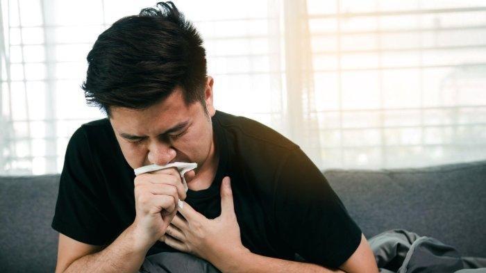 Cara Menyembuhkan Batuk dengan Bahan Alami, Air Garam dan Madu Bisa ...