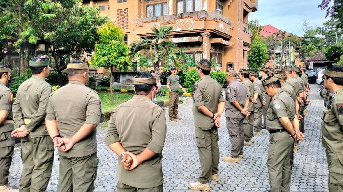 Unggah Video Vulgar di Media Sosial, Satpol PP Bali Ingatkan UU ITE - Tribun-bali.com