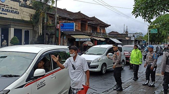 Lalu Lintas Akan Dialihkan Selama Pujawali Pura Uluwatu dan Ngiring Ida ...