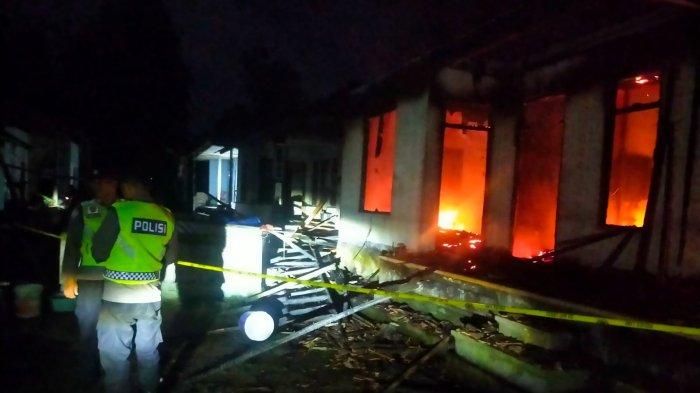 Sebuah Rumah Milik Lansia di Karangasem Hangus Terbakar, Kerugian Capai Ratusan Juta - Tribun ...