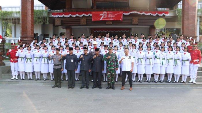 78 Anggota Paskibraka Kota Denpasar Siap Bertugas Saat HUT ke-78 Republik Indonesia - Tribun ...