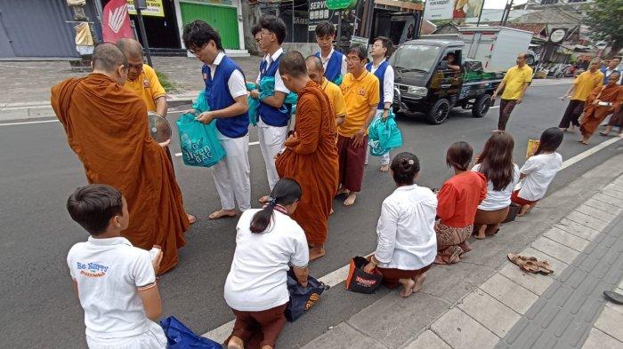 Digelar Sejak Lebih dari 25 Tahun, Vihara Buddha Sakyamuni Denpasar ...