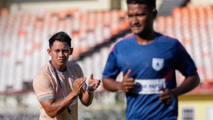 Persipura Jayapura vs Persela Lamongan, Misi Bangkit Mutiara Hitam Diuji Ezechiel Cs yang On ...