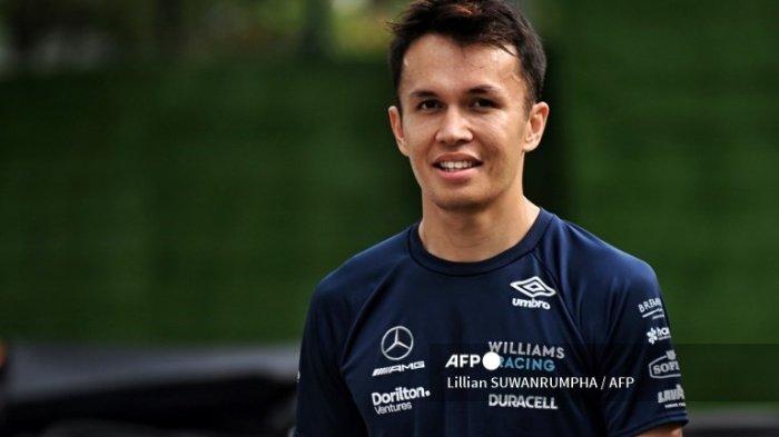 Alex Albon Kandidat Penggati Lewis Hamilton di Mecedes F1 2025? Kimi ...