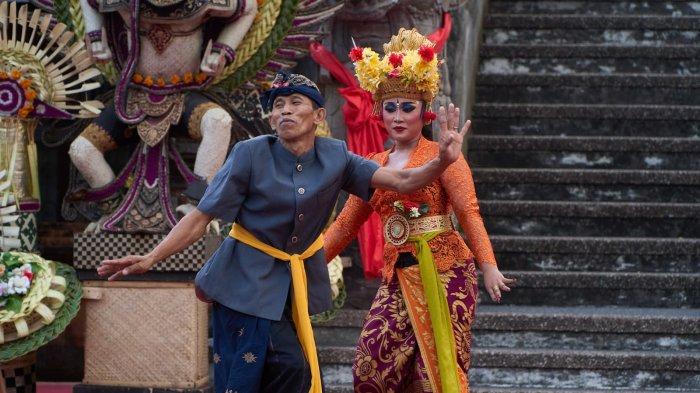 JOGED Bumbung Padma Sari Bangli Tetap Eksis 5 Dekade, Teguh Setia Pada ...