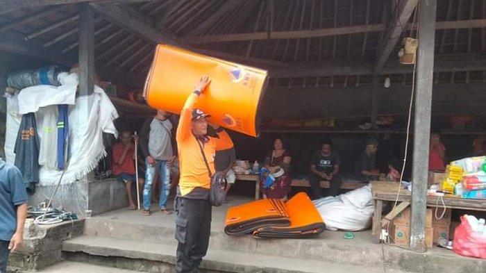 Rumah Rawan Bencana, 15 KK Banjar Basang Alas Karangasem Mengungsi di ...