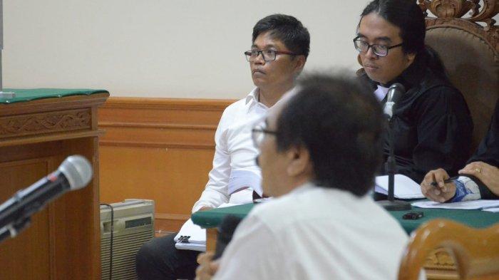 Prof Wiksuana Akui Ada Kelalaian Pungutan SPI Unud - Tribun-bali.com