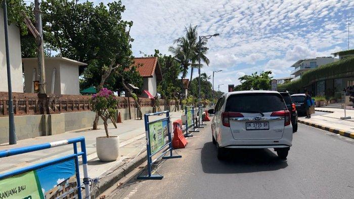 Jalan Pantai Kuta Bali Mulai Rapi Dari Kendaraan Yang Parkir Liar ...