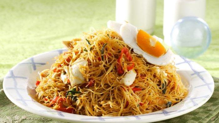 Resep Bihun Goreng Telur Asin, Menu Andalan Buka Puasa, Nikmat dan ...