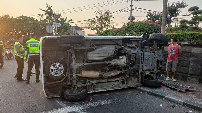 Mobil Langgar Traffic Light 'Sapu' Remaja 14 Tahun di Jalan Raya ...