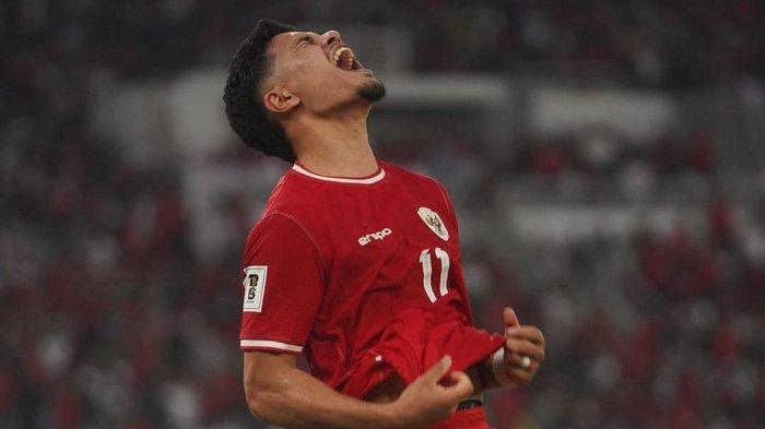 Daftar 3 Pemain Timnas Indonesia yang Berstatus Tanpa Klub, Ada Nama Ragnar Oratmangoen - Tribun ...