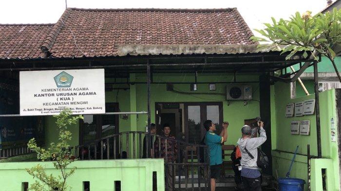 Ayah BCL Jadi Wali Nikah Hingga Kepala KUA Mengwi Akan Jadi Penghulu ... Ayah BCL Jadi Wali Nikah Hingga Kepala KUA Mengwi Akan Jadi Penghulu ...