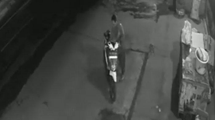 Ditinggal Tidur, Motor Milik Ketut Puja Dibawa Kabur Maling di Gerokgak ...