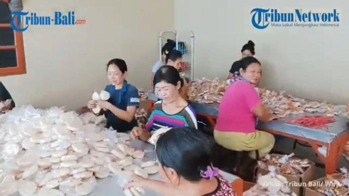 UMKM Gipang Mutiara Indah: Jajanan Tradisional Bali yang Tetap Bertahan ...