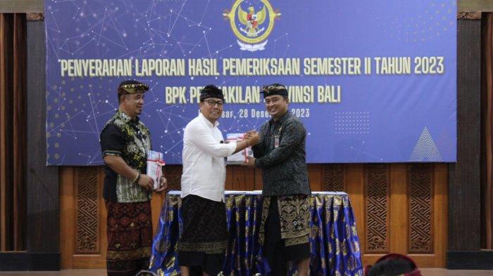 Pemkot Denpasar Terima LHP Kinerja Pengembangan Kawasan Perkotaan dari BPK RI Perwakilan Bali ...