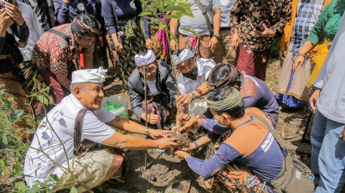 Tandur Taru Urip Dimulai dari Desa Pinggan Kintamani - Tribun-bali.com