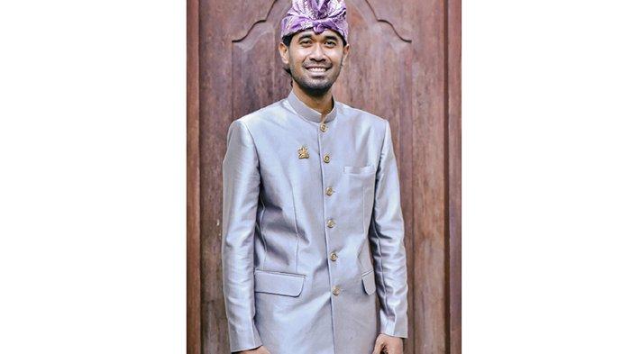 WIKI BALI - Profil AA Gede Agung Wedhatama, Pengusaha Pupuk Organik ...