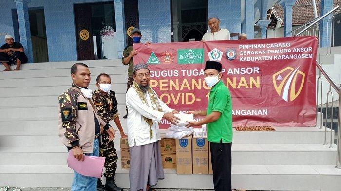 GP Ansor Karangasem Distribusikan Ribuan APD dan Alat Kesehatan - Tribun-bali.com