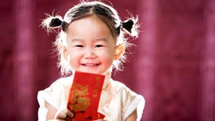 Mengenal Tradisi Memberi Angpau atau Amplop Merah Pada Perayaan Tahun ...
