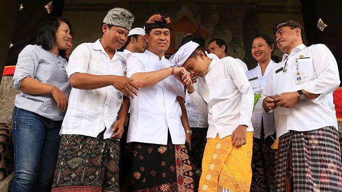 Komang Andika Saputra Wakili Klungkung ke O2SN Cabang Bulutangkis ...